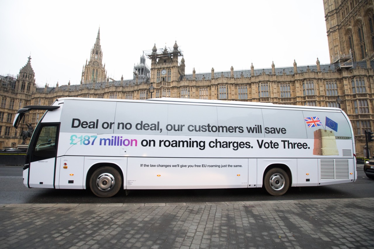 Three Charters A Provocative Brexit Bus To Warn Of Potential Roaming ...